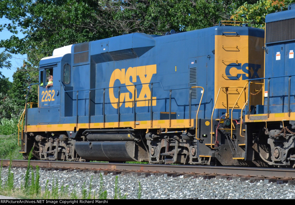 CSX 2252